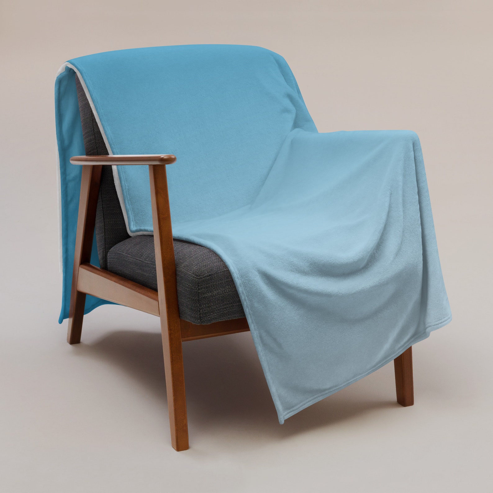Nimbus Blue Throw Blanket - Chic Blue Gradient Design | Premium Soft ...