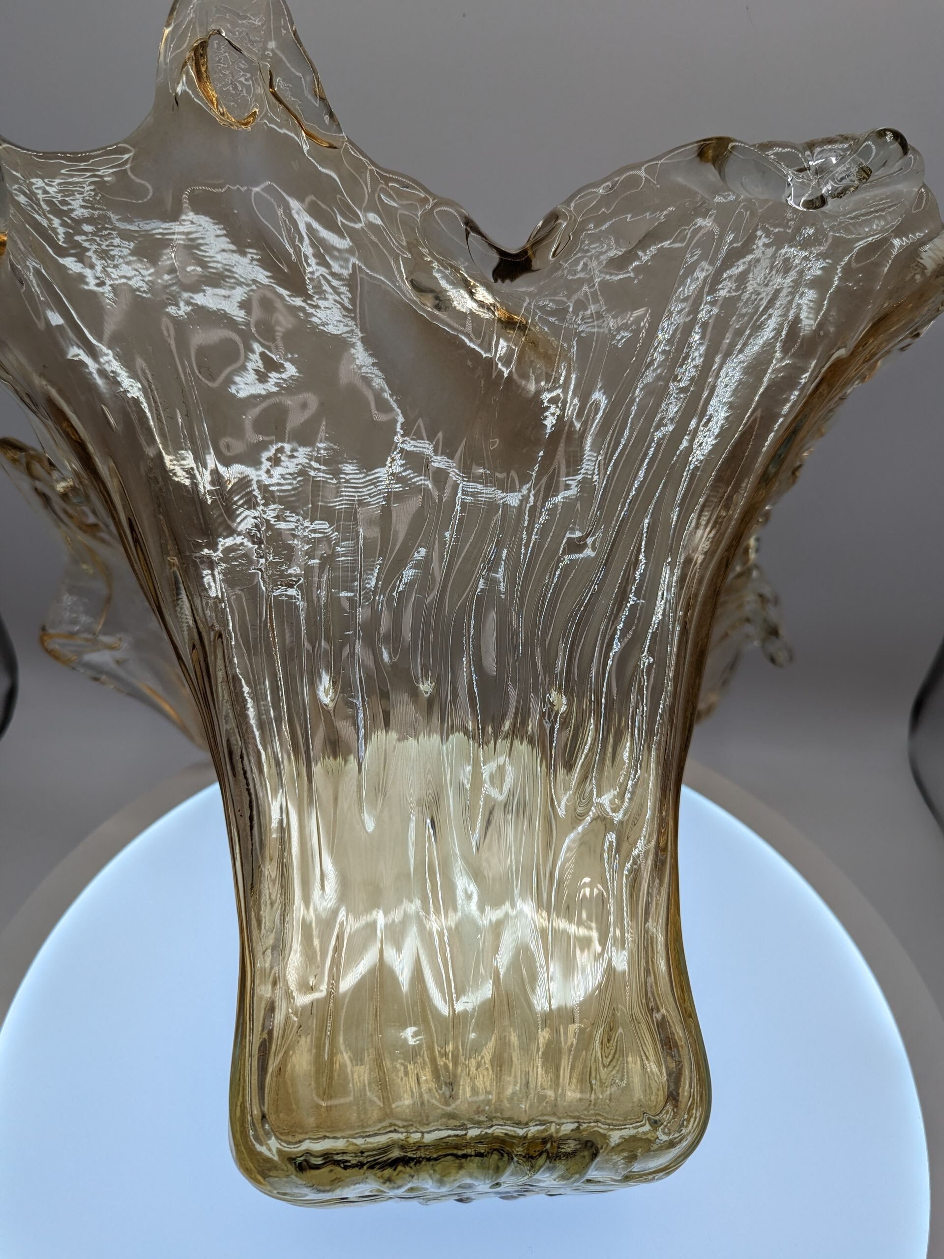 Large Gold Shimmer Glass Ruffle Vase - Etsy