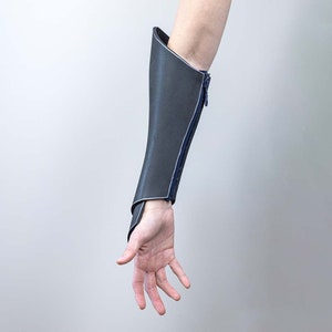 Simple Bracer Pattern - Digital Download | PDF - Etsy