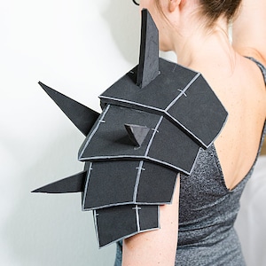 Spiky Shoulder Armor Pattern - Digital Download | PDF - Etsy