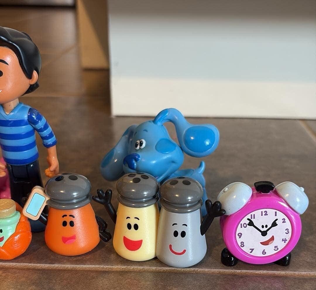Blues Clues Mini Figures, Lot of 9 - Etsy