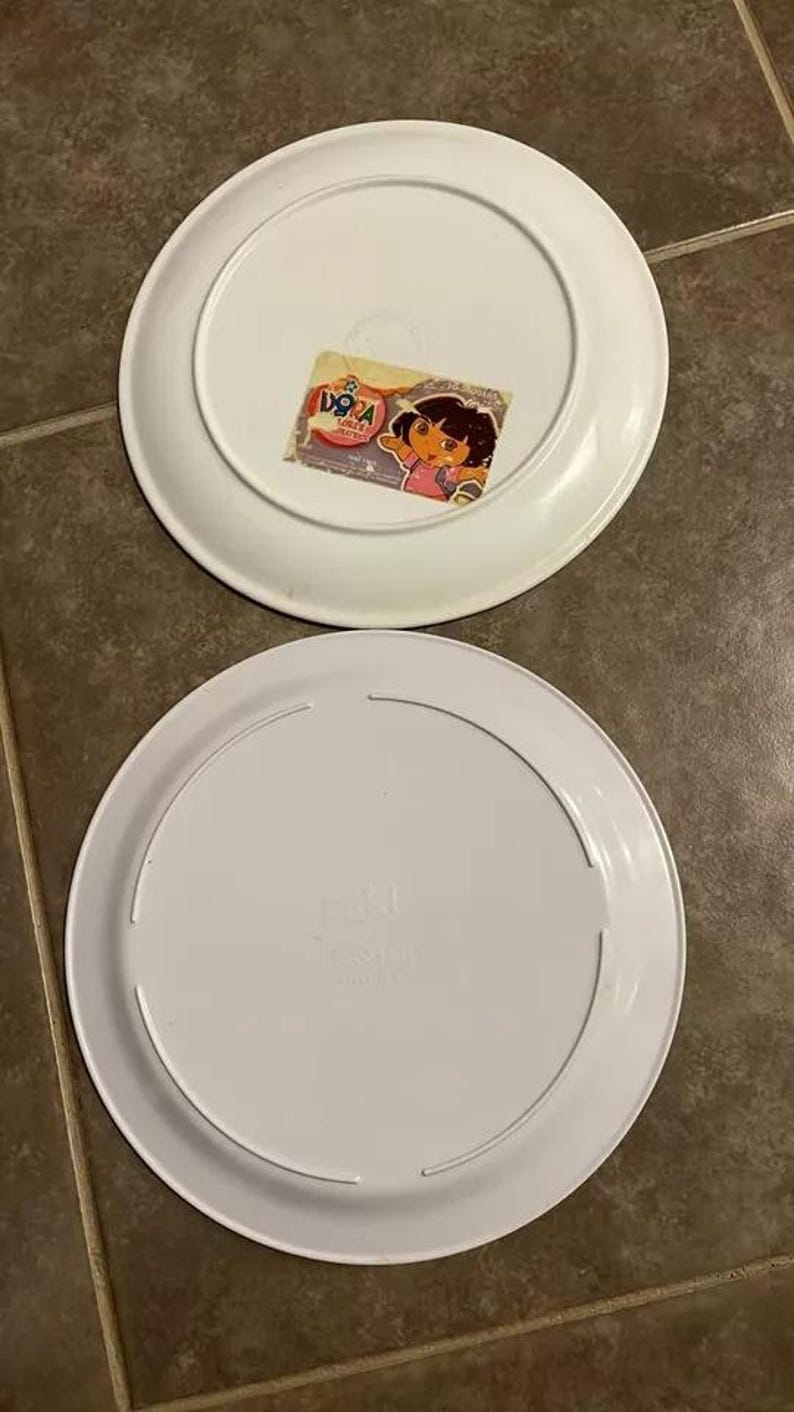 Vintage Dora the Explorer Melamine Plastic Plates 2 Included READ - Etsy