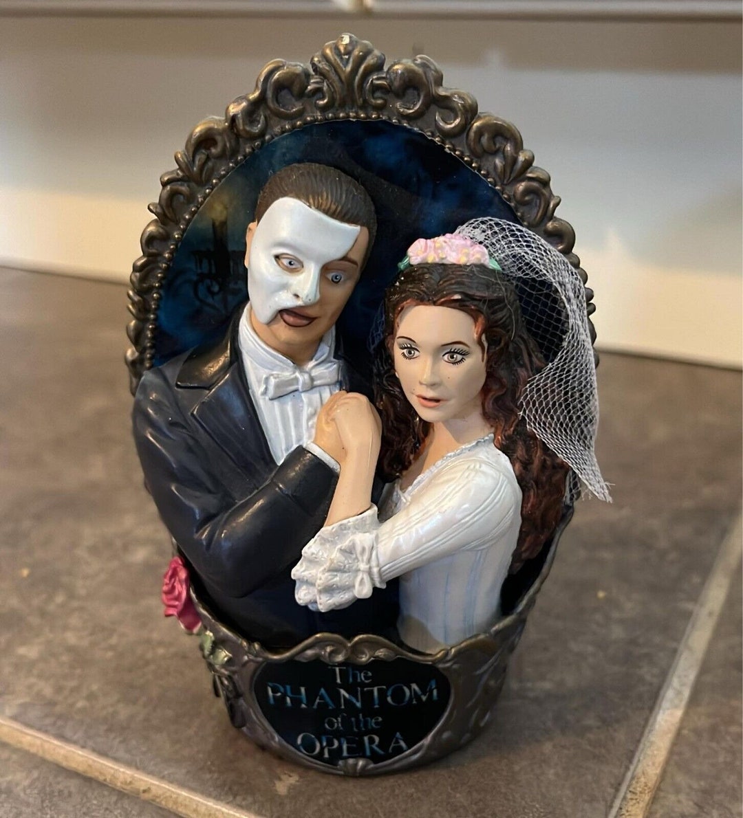 1986 Phantom of the Opera Ornament Heirloom Collection Musical Carlton ...