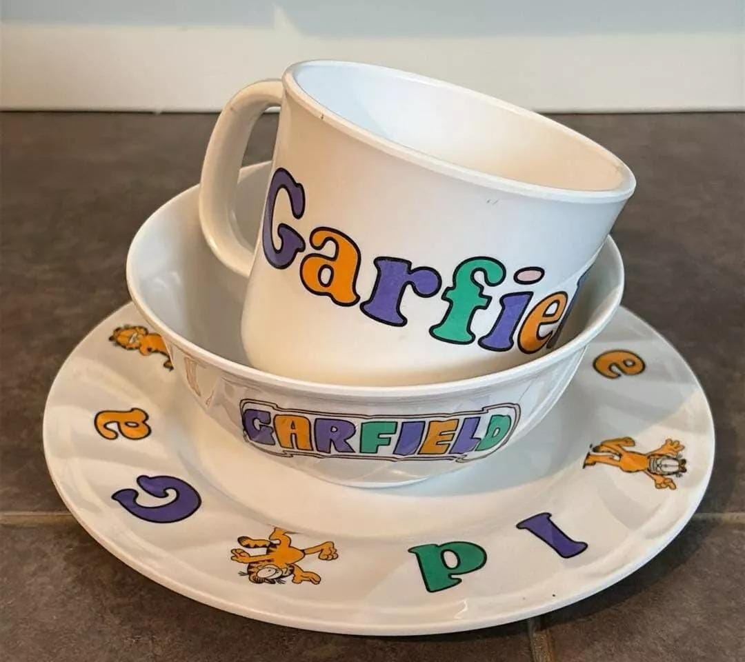 1981 Garfield the Cat Plate Mug and Bowl Melamine Plastic Kids Dining ...
