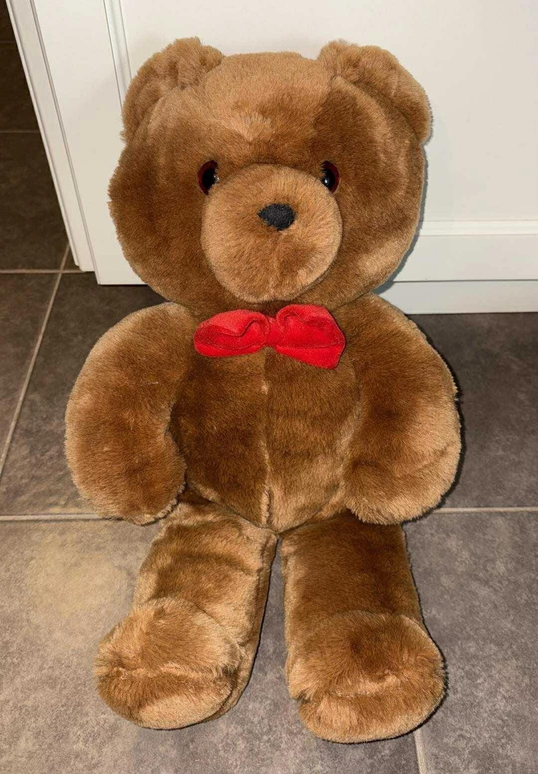 1986 Vintage Dakin Fun Farm Honey Jo Teddy Bear Red Bow Tie Plush Toy ...