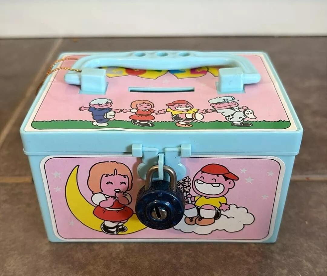 Vintage Lovely Blue Plastic Coin Box Bank 4 Inch Long W/lock & Key Navy ...