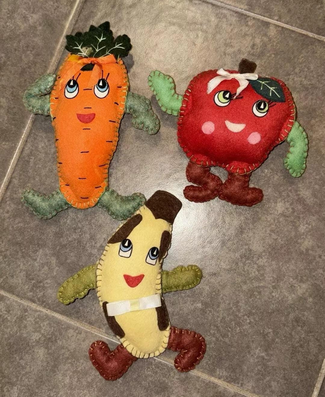 Vintage Fruits and Vegetable Magnets Apple Banana and Carrot ...