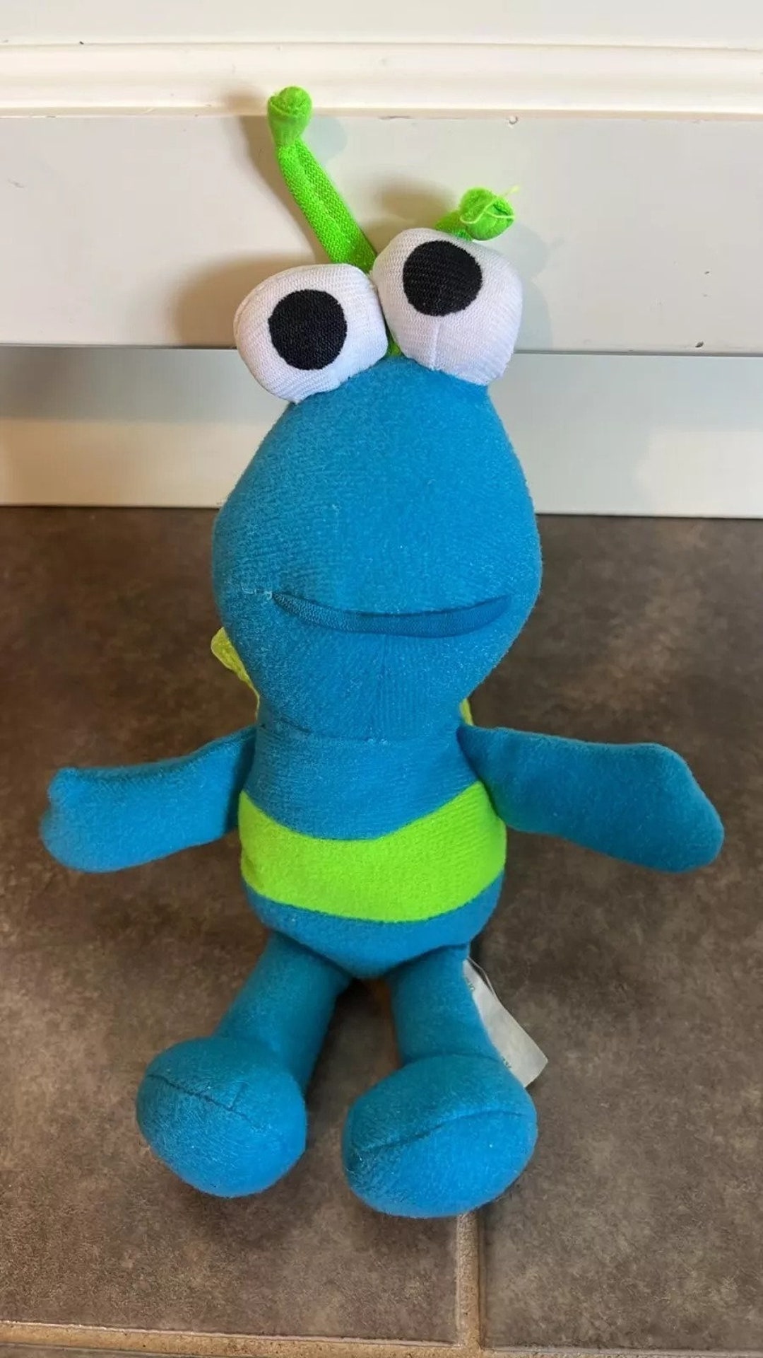 Vintage 1997 Tyco Sesame Street BLUE TWIDDLE BUG 8" Bean Bag Stuffed ...