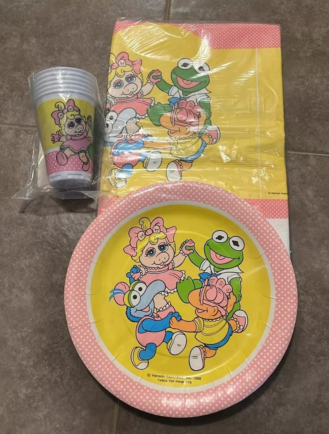 1989 -jim Henson Muppet Babies Paper Table Cloth Paper Plates and Cups ...