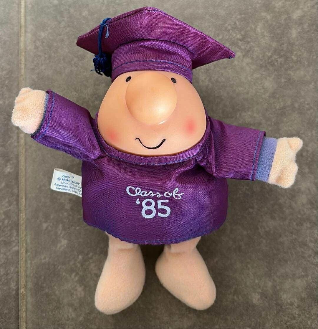 Vintage ZIGGY Class of '85 Plush Doll Graduation Purple Cap & Gown 1985 ...