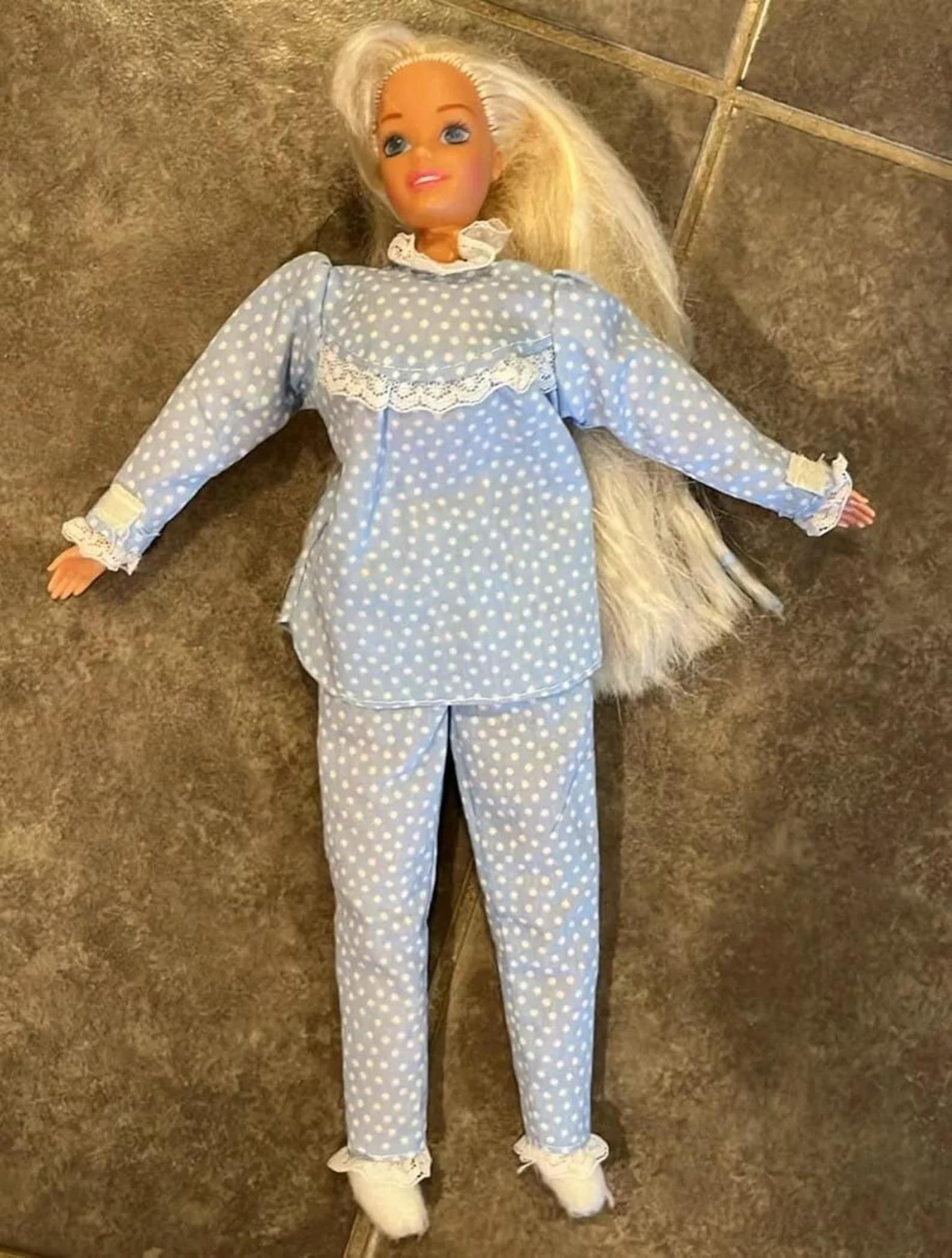 Vintage 1994 Slumber Party Barbie Doll in Sleeping Barbie in Blue ...