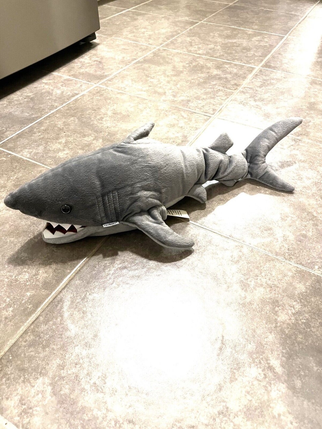 Folkmanis Grey Shark Stuffed Animal Plush Puppet 22 Zoo Folktails ...