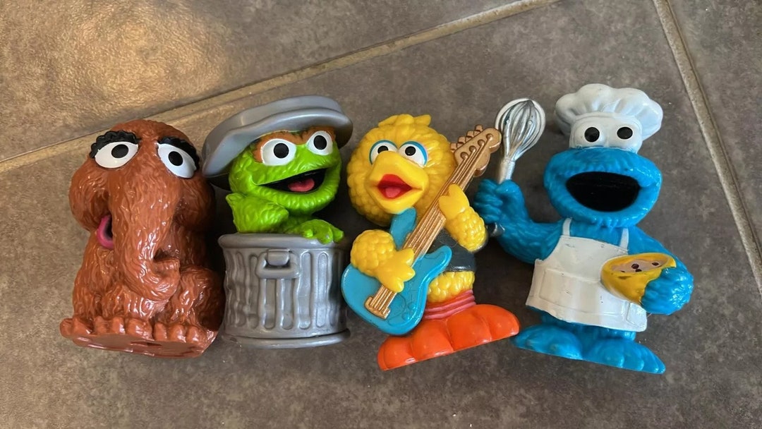 Sesame Street Hasbro Workshop Snuffleupagus Snuffy 3" PVC Figure Oscar ...