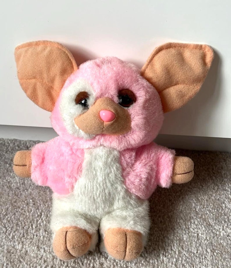 2002 Gremlins Gizmo Pink and White Girl Pastel Mogwai 8" - Etsy