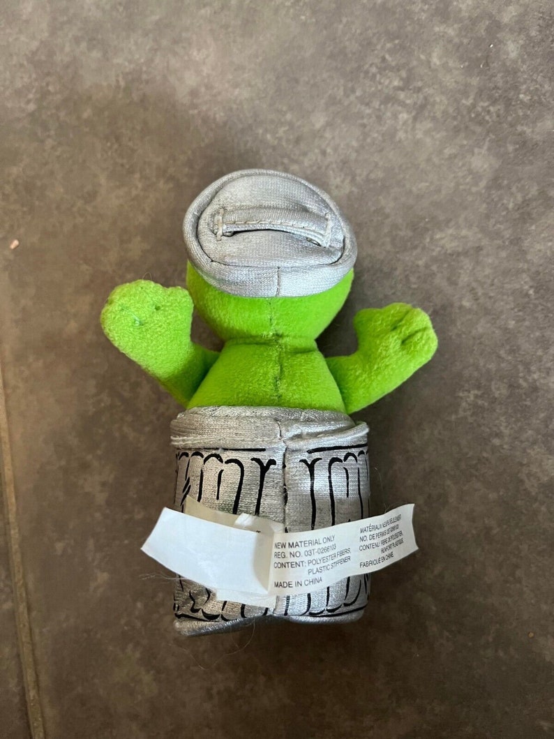 Sesame Street Oscar the Grouch in Trash Can Plush Toy 5 Inches - Etsy