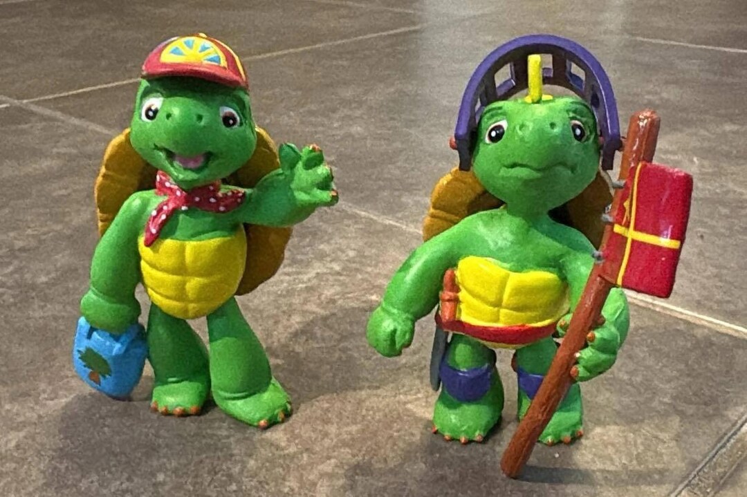 Vintage Franklin the Turtle Knight and School Toy PVC Figure Figurine 3 ...