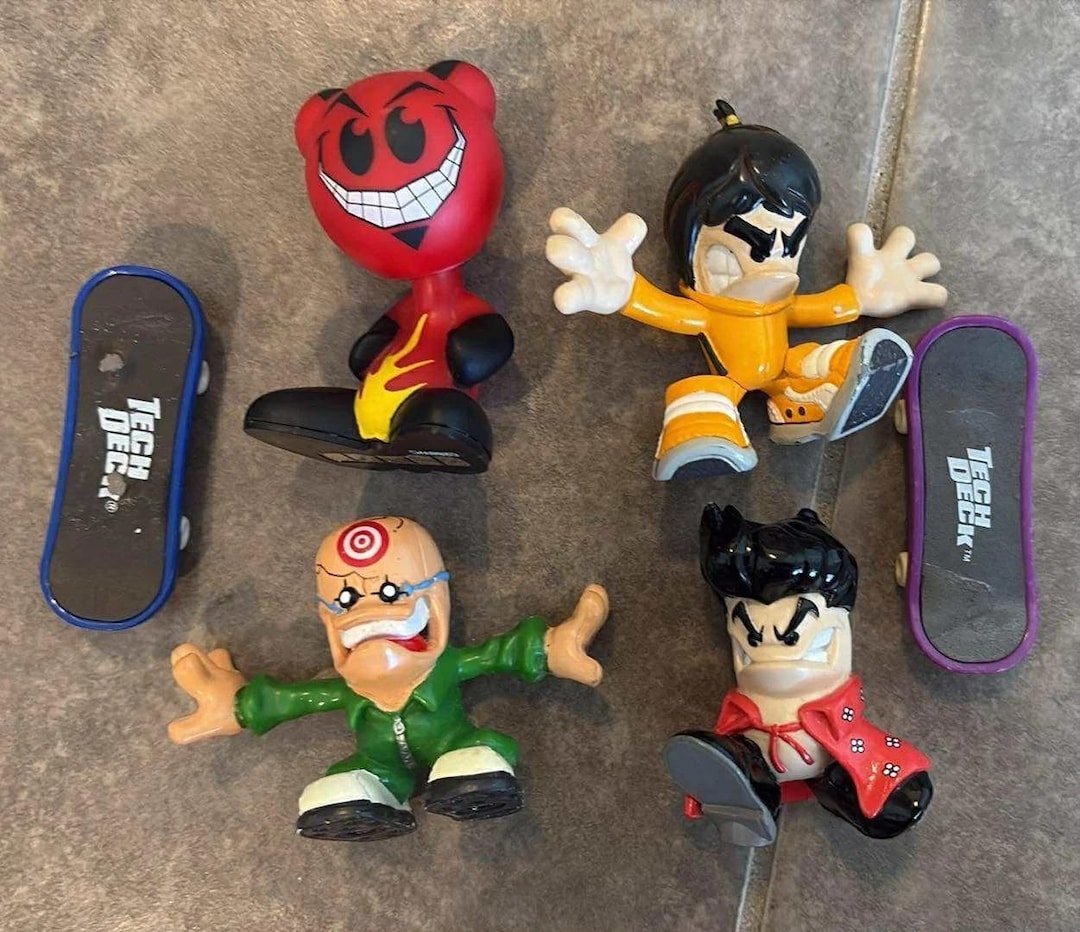 Vintage 2003 4 Tech Deck Dudes Lot Skater Figures & 2 Boards - Etsy UK