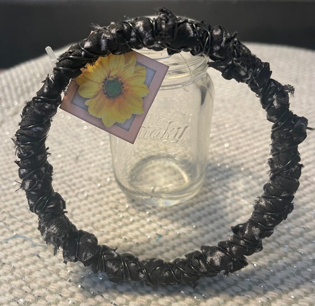 Black & White Granite With Black Aluminum Wire Bohemian Bangle Fabric ...