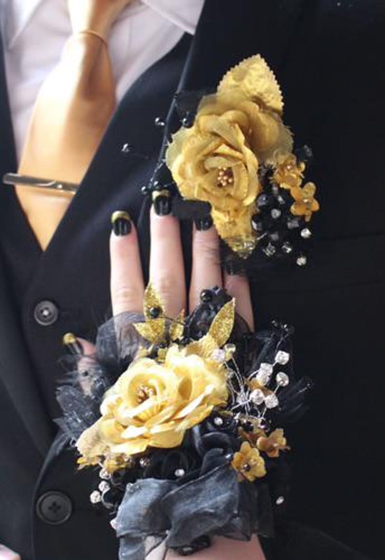 Corsage, Boutonniere, Homecoming, Homecoming Floral, Keepsake, Prom ...