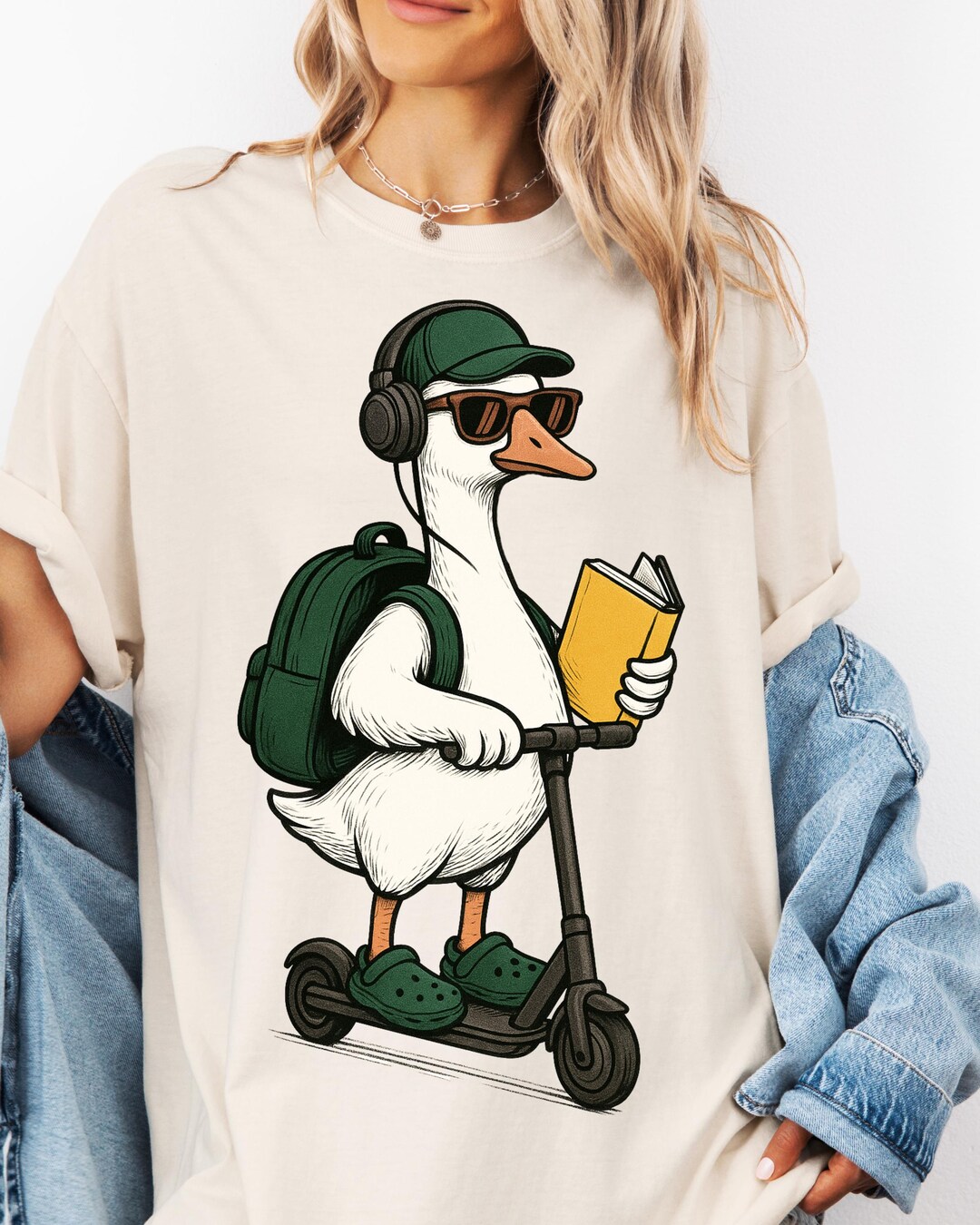 Cool Duck PNG Clipart | Funny Duck on Scooter With Book & Headphones ...