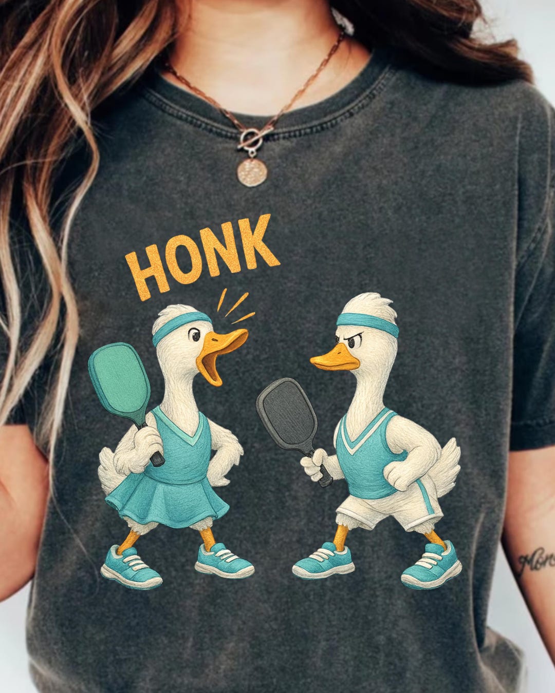 Funny Duck Honk T Shirt Design PNG | Cute Goose Sports Shirt | Retro ...