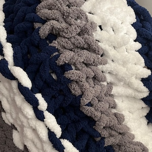 Chunky Blanket, Cuddly Blanket, Throw Blanket, Lap Blanket, Fuzzy, Hand ...