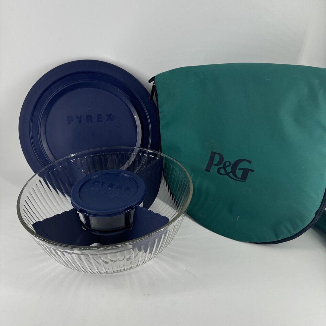 Pyrex Portables 7404-S 4.5 Qt Round Glass Ribbed Bowl With Lid ...