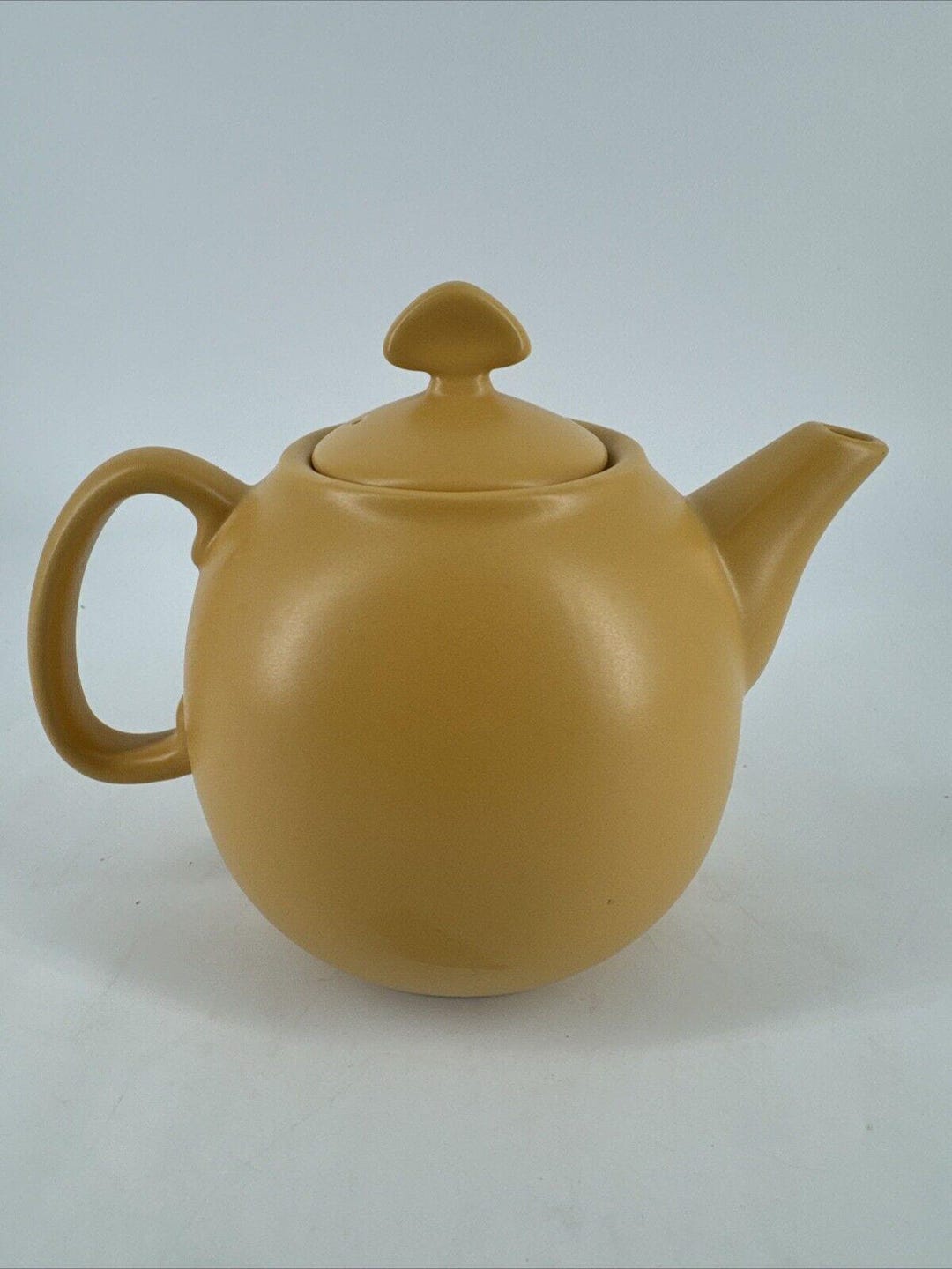 Chantal Matte Yellow Ceramic Teapot 3/4 Quart .7 Lt. 92-TP10 2003 - Etsy