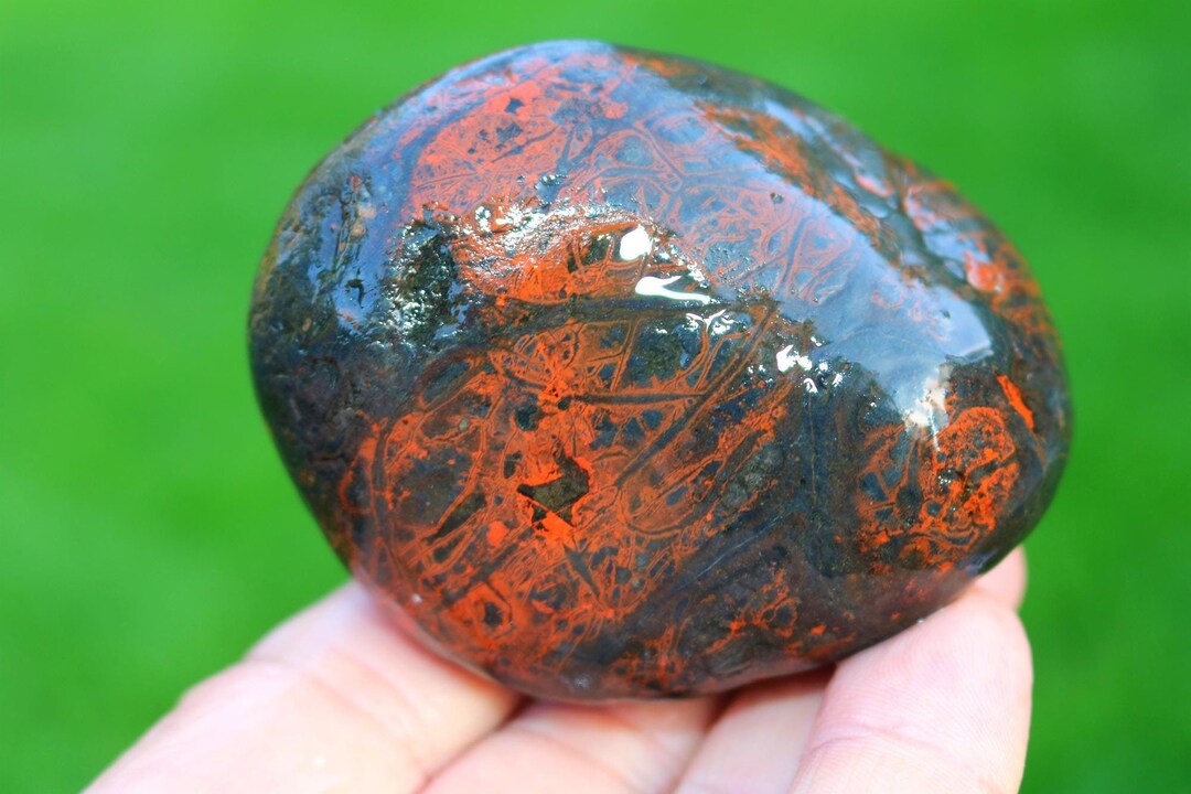 RARE Magnetite Alien Egg, 11.71oz Magnetic Iron Containing Rare Stones ...