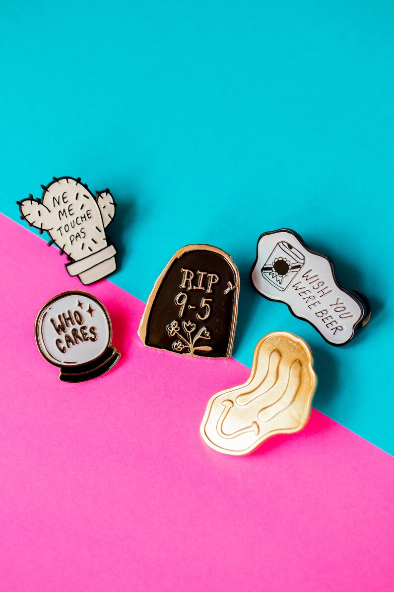 Smiley Face Gold Enamel Pin - Etsy