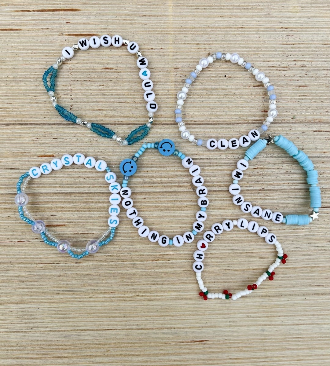 Set of 5 Eras Friendship Bracelets - Etsy