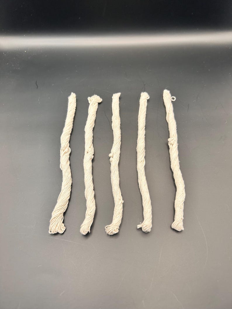 High Quality White Cotton Janeu | Janau Thread for Brahmin Puja ...