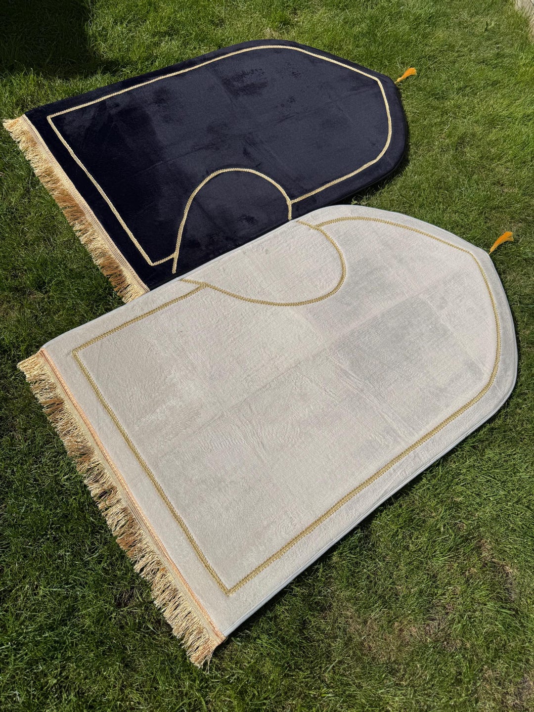 Velvet Couple Prayer Mat Set: Thick Foam, Golden Embroidery - Islamic ...