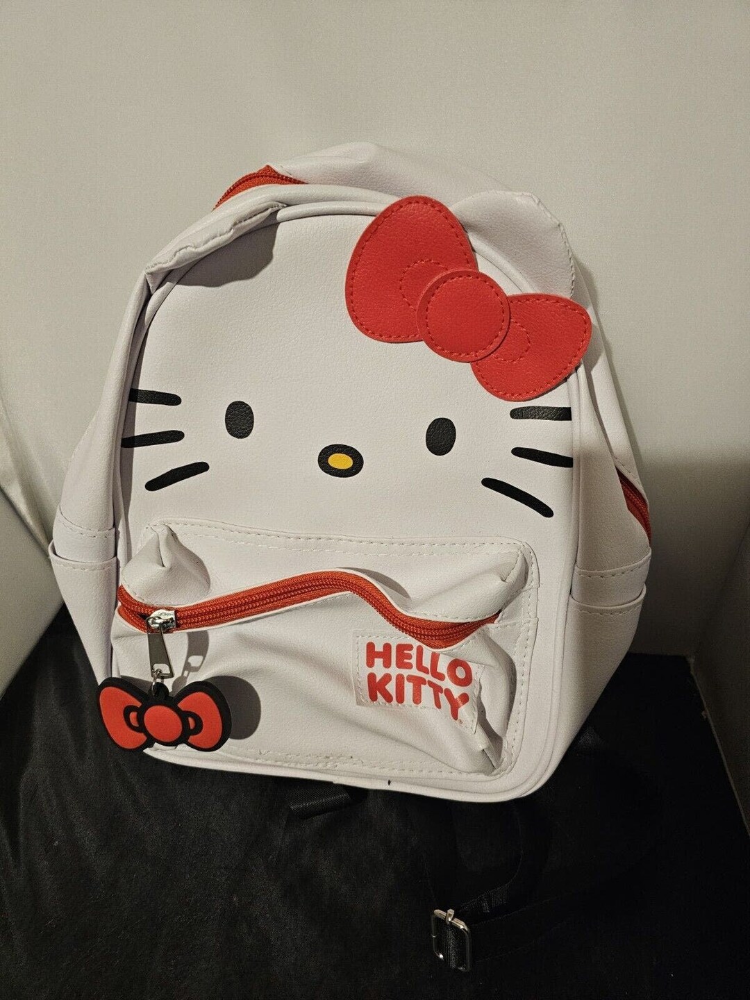 Hello Kitty Signature Bow Face and 3D Ear Design Faux Leather Mini ...
