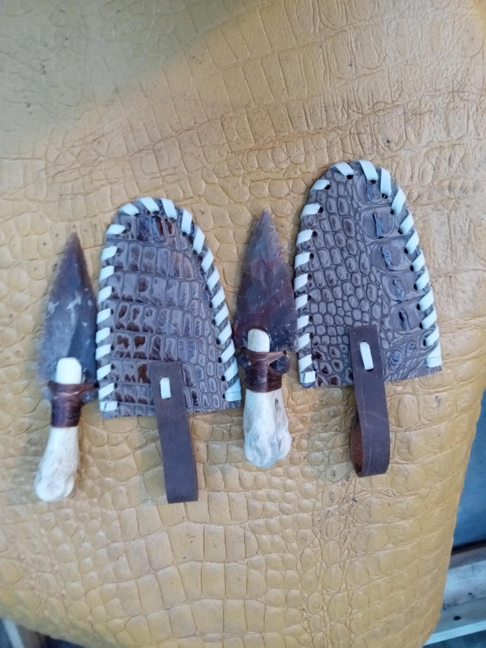 Agate Daggers 2 Pcs/unit With Deer Leg Bone Handle and Leather Bag ...
