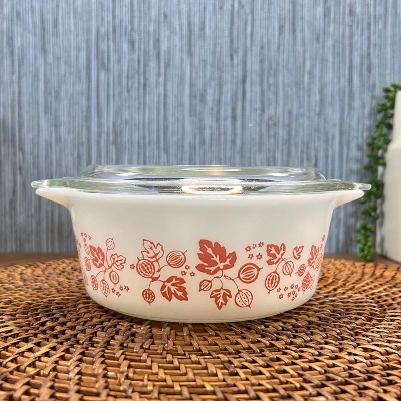 Pyrex Gooseberry - Etsy