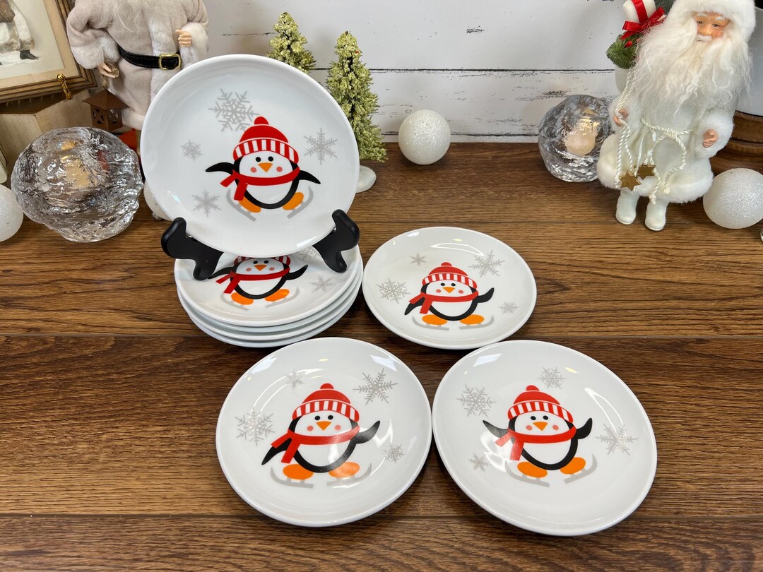 Set of 4 Penguin Plates Festive Winter Design, 2 Sets Available - Etsy