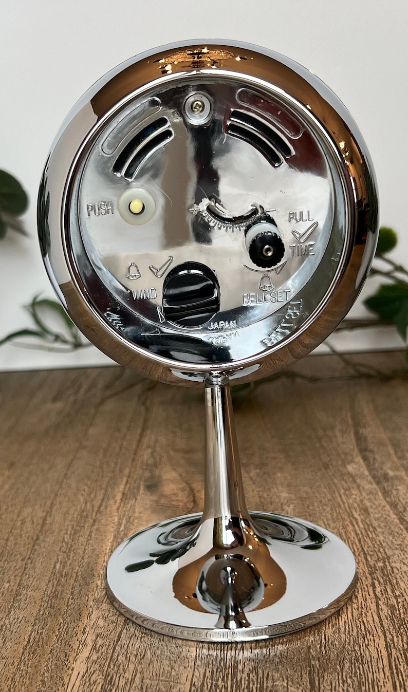 Retro-futuristic Linden Alarm Clock Pedestal Vintage Space Age ...