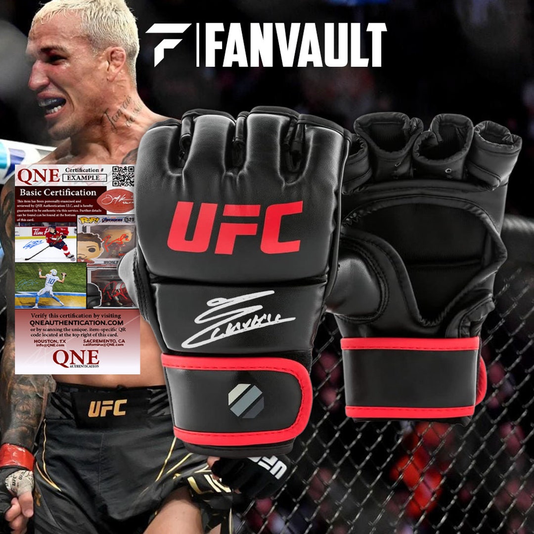 Charles Oliveira Autographed UFC Gloves Certified Signatures With COA ...