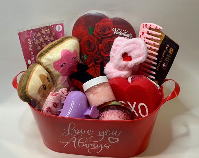 Teen Girls Valentine’s Day Basket, Self Care Valentines Gift Set, Girls ...