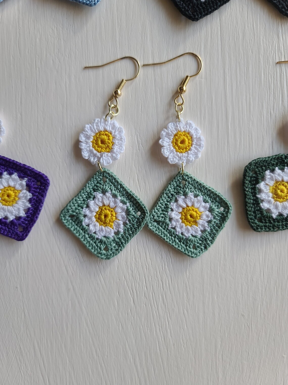 Micro Daisy Crochet Earrings, Dangle Drop Daisy Earrings, Handmade ...