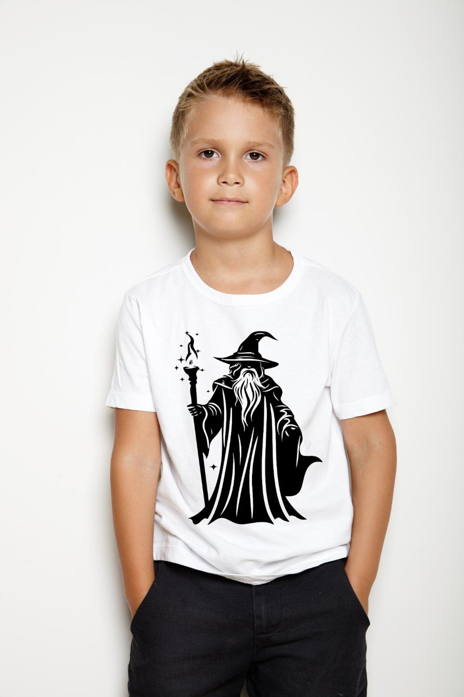 Wizard SVG , Sorcerer With Staff, Cutting File, Digital Download ...