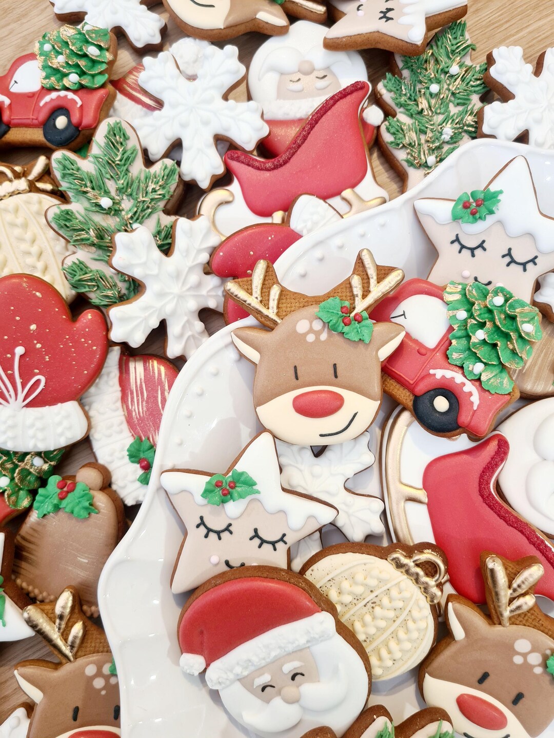 Individual Christmas Themed Gingerbread Biscuits Santa Slade - Etsy UK