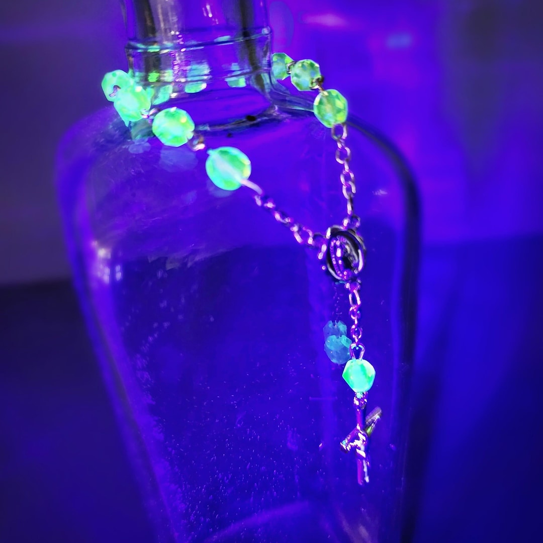 Miniature Radioactive Rosary, Uranium Glass Baby Rosary, Vaseline Glass ...