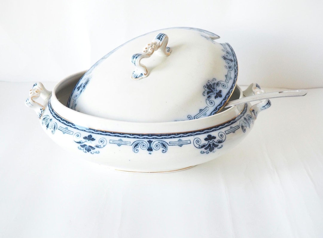 Vintage Albion Pottery "regal" Pattern Blue & White Tureen | Early 1900 ...