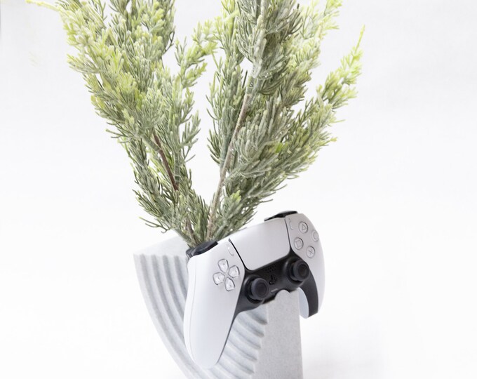 Stylish Modern Controller Stand | Vase | Universal Gaming Stand ...