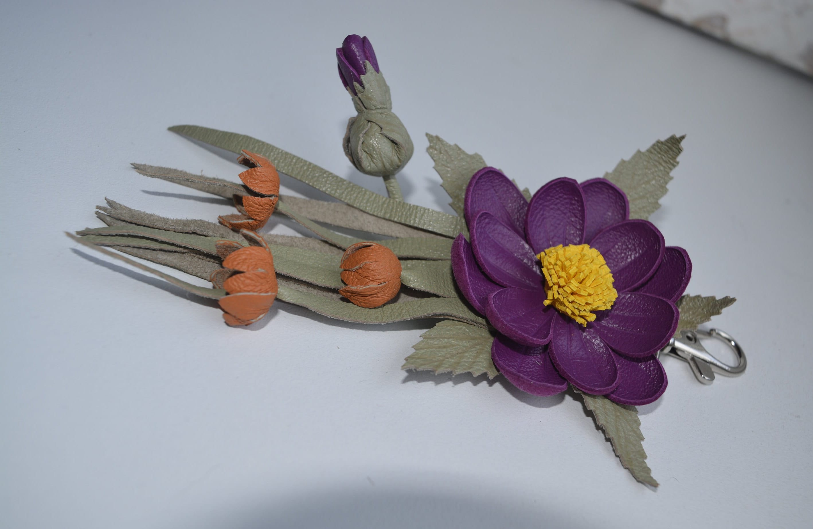Lilac Leather Flower Keychain orangelilac Field Flowerpurse - Etsy