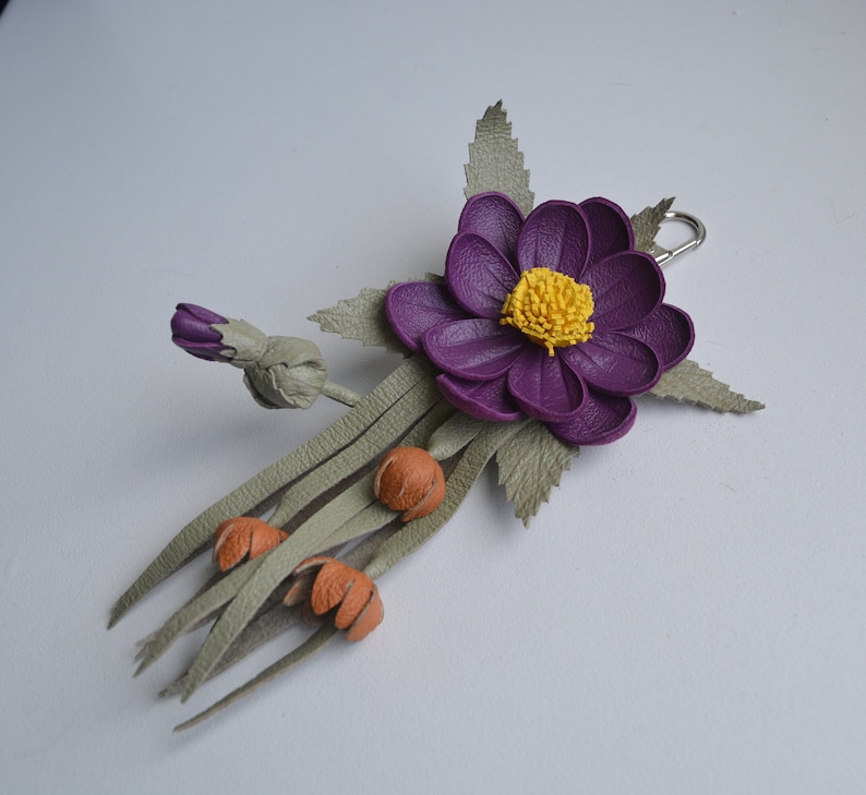 Lilac Leather Flower Keychain orangelilac Field Flowerpurse - Etsy