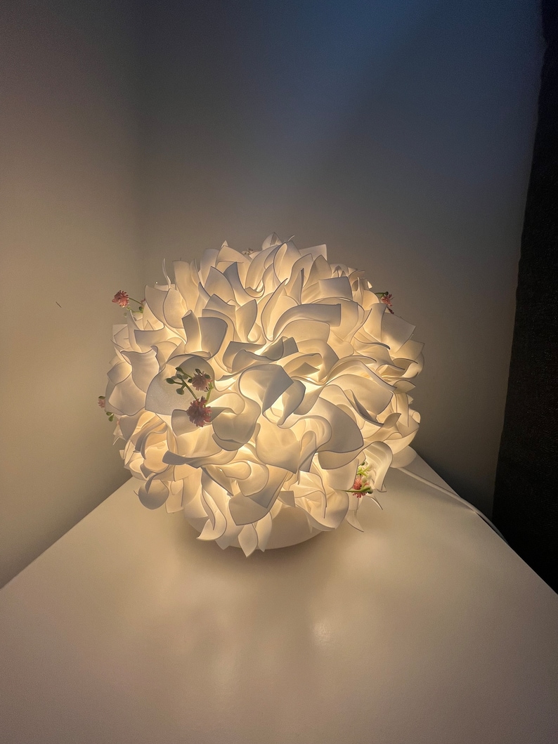 Hydrangea Art Flower Desk Lamp, Decorative Bedroom Tabletop Night LED ...