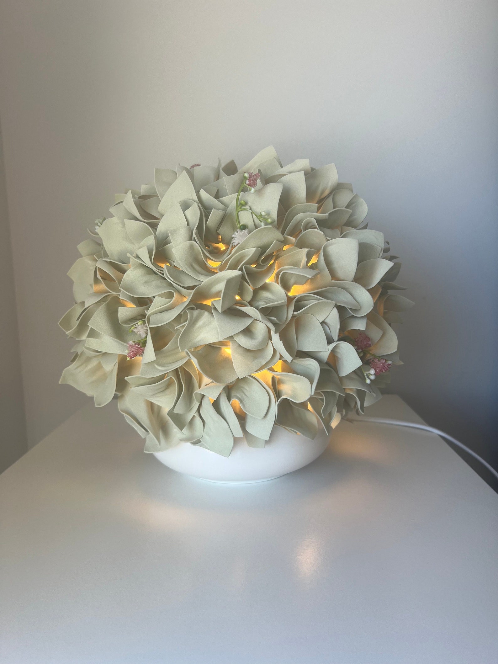 Floral Design One Piece Night Light, Interior Lighting With Electric ...